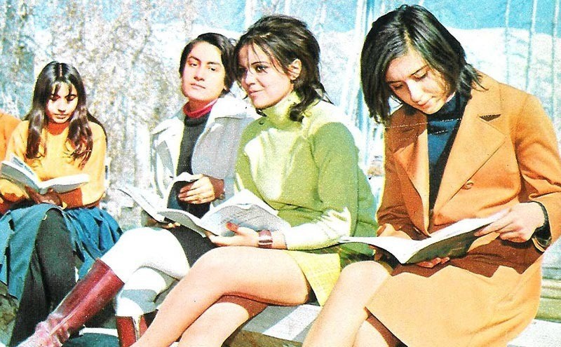December 15, 1979 Iranian Revolution – Historical Easter Eggs – Today ...