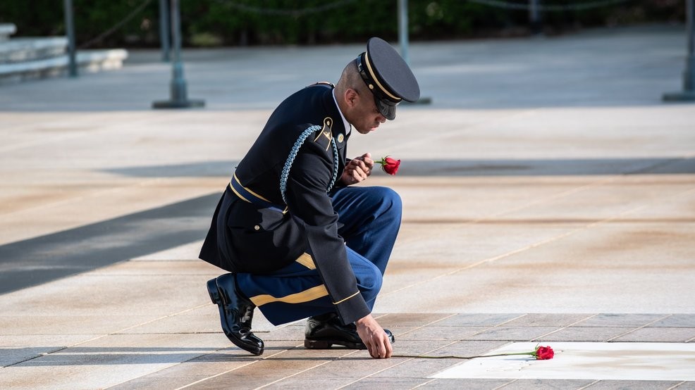 November 11, 1921 Tomb of the Unknown Soldier – Historical Easter Eggs ...